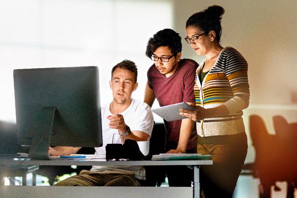 Explore performance using SQL Explorer in Oracle Cloud Infrastructure Operations Insights ...