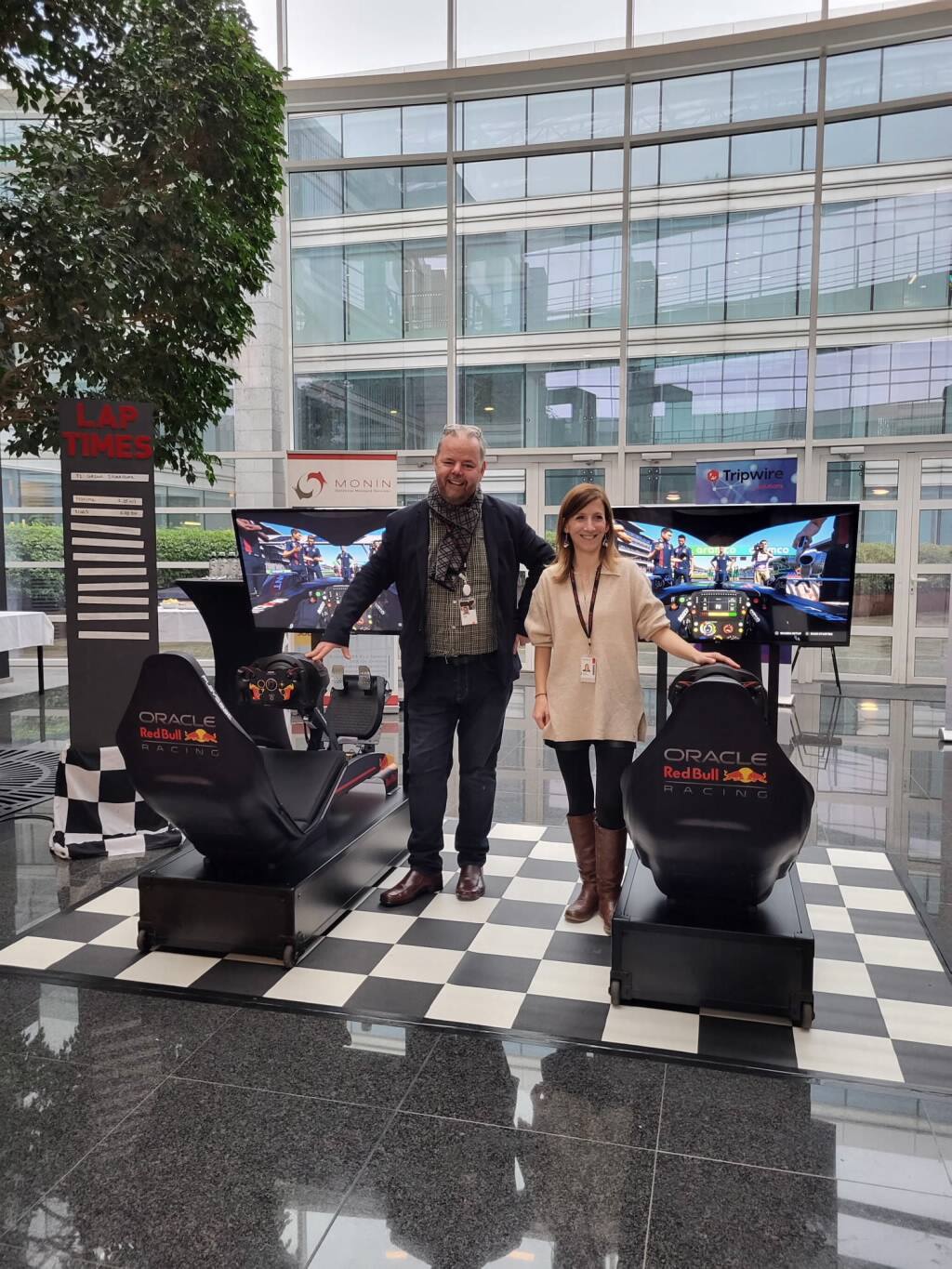 Oracle Academy organizes live student event in cooperation with Oracle ...