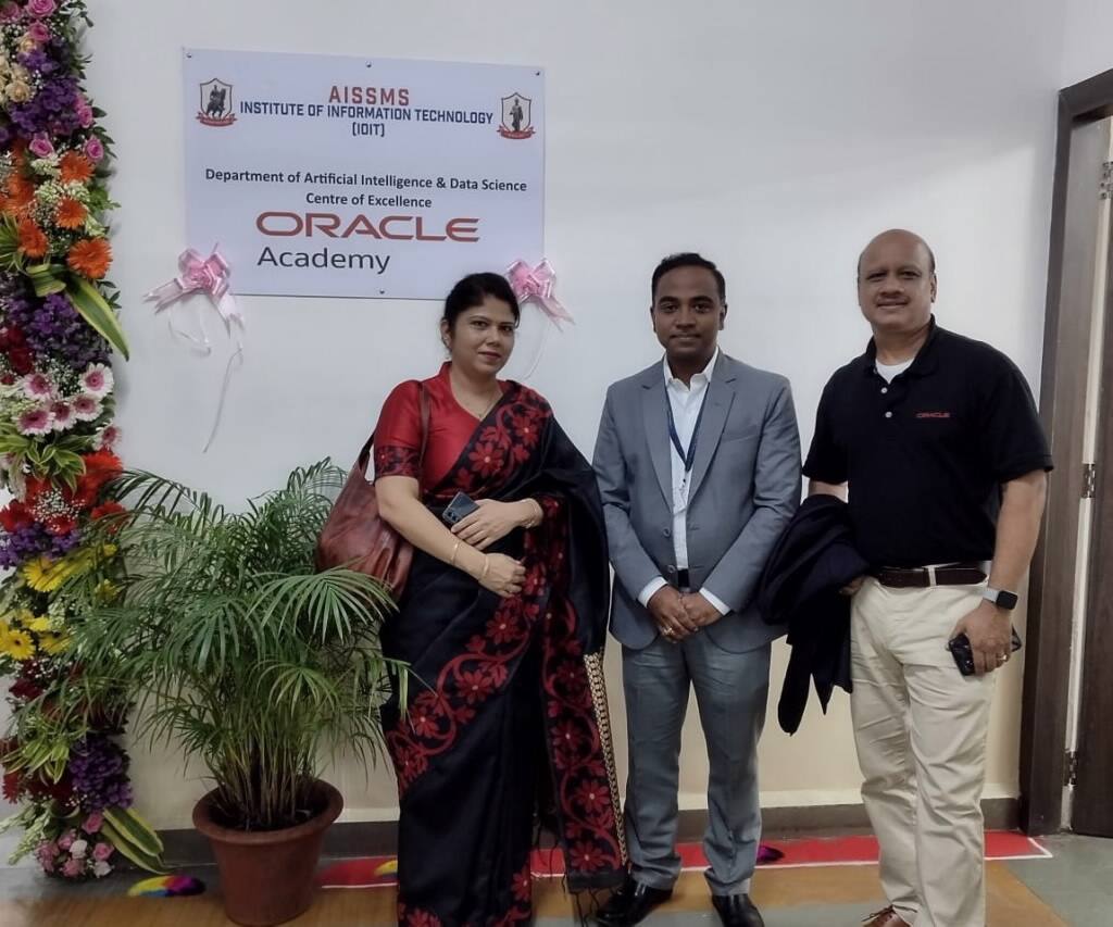Minister Of Higher And Technical Education Inaugurates Dedicated Oracle Academy Lab At Aissms 