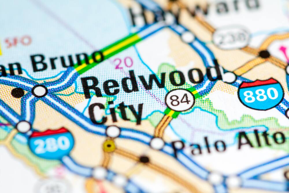 Map Your Data Visualization Using a GeoJSON Oracle Database Theme